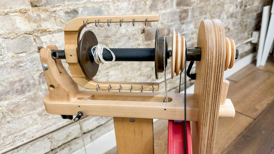 How to Choose Your First Spinning Wheel | Textile Indie