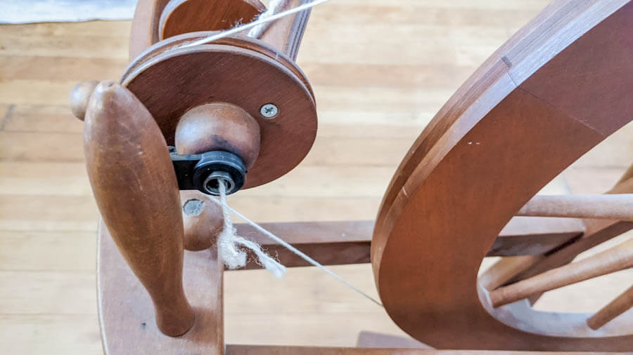 How to Choose Your First Spinning Wheel | Textile Indie